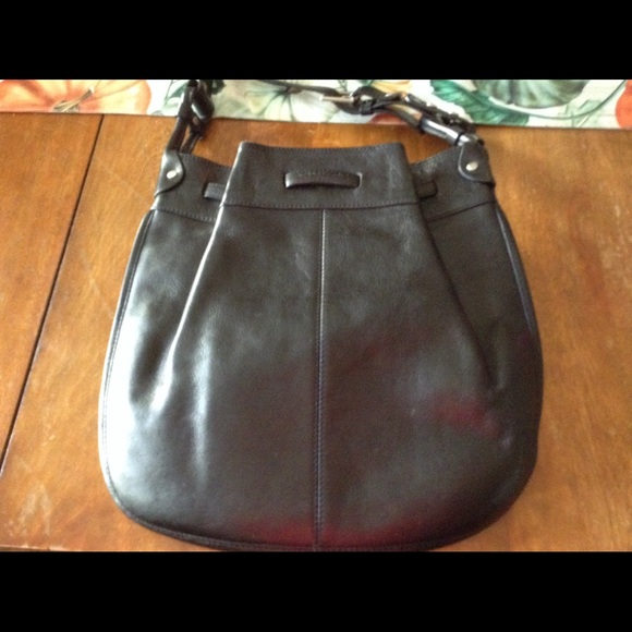 Kenneth Cole | Bags | Kenneth Cole Black Leather Crossbody Bag | Poshmark